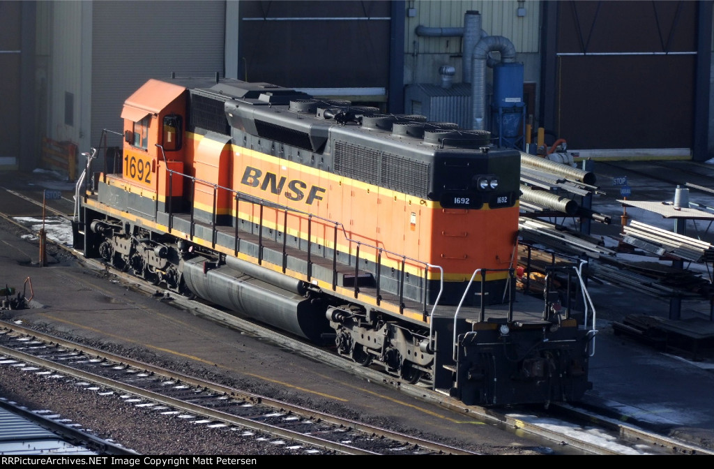 BNSF 1692